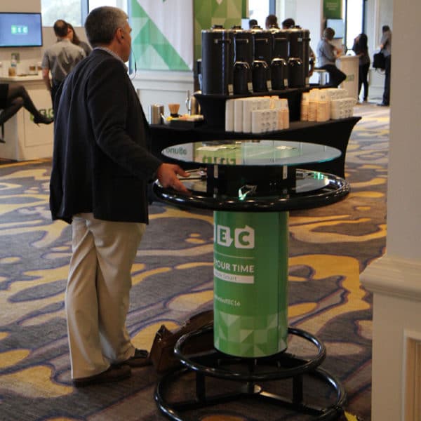 HIGH-TOP CHARGING TABLE | SmartSource